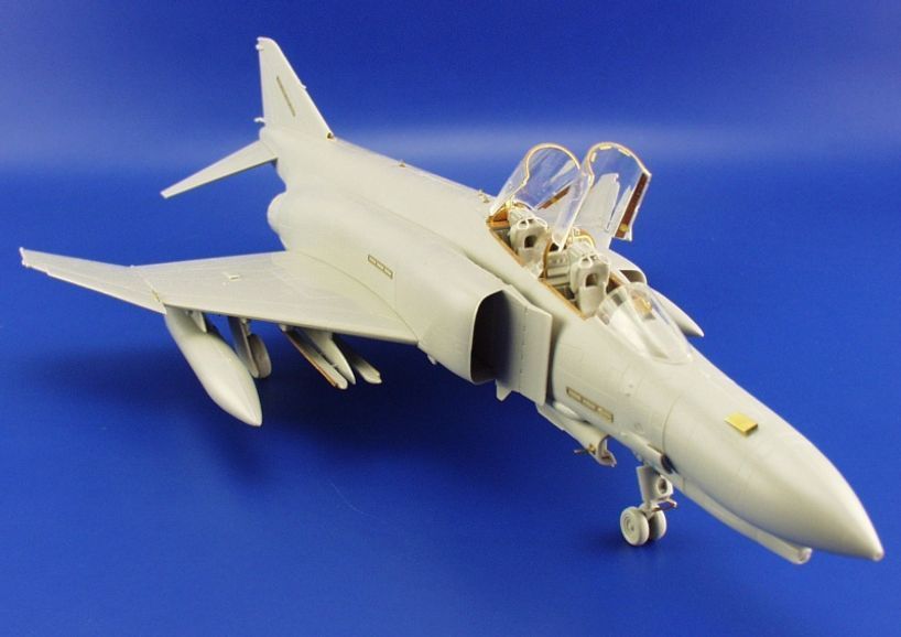 Збірна модель 1/48 F-4E Phantom II Indiana ANG Special + фототравлення ...