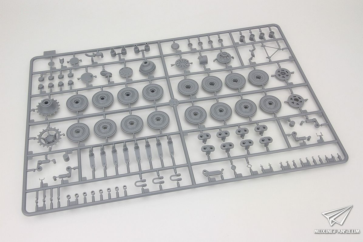 Збірна модель 1/35 Jagdpanzer E-100, Amusing Hobby 35A017 - Panzershop ...