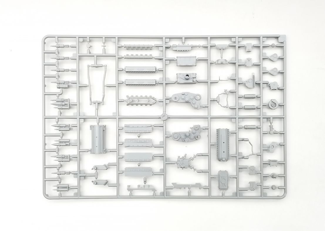 Збірна модель 1/35 Т-72АВ основний бойовий танк, з повним інтер'єром ...